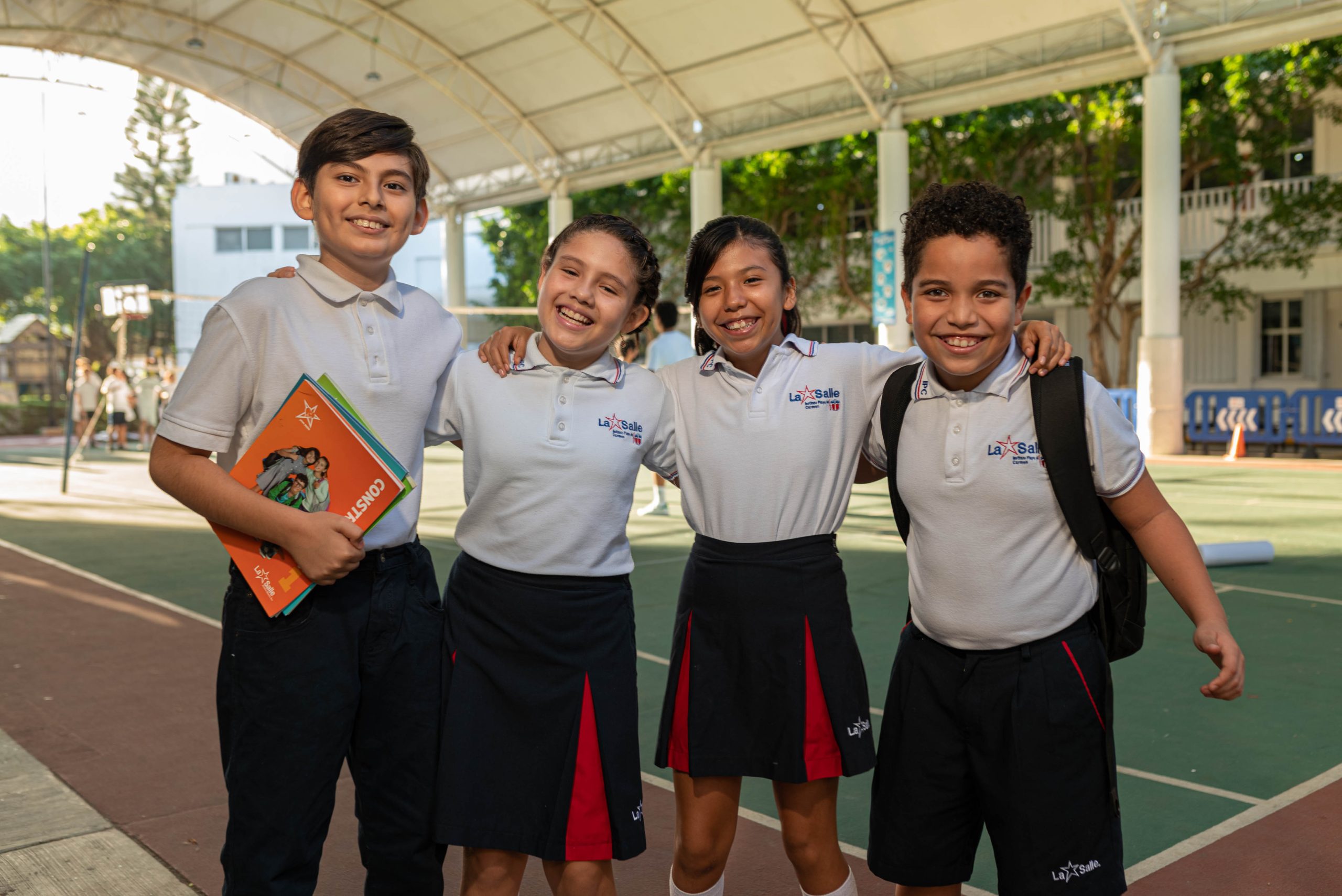 Encontrando la Escuela Perfecta- Guia para Madres que trabajan ...